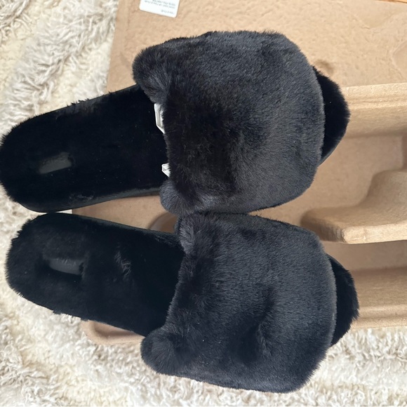 SKIMS | Shoes | New Skims Slippers | Poshmark